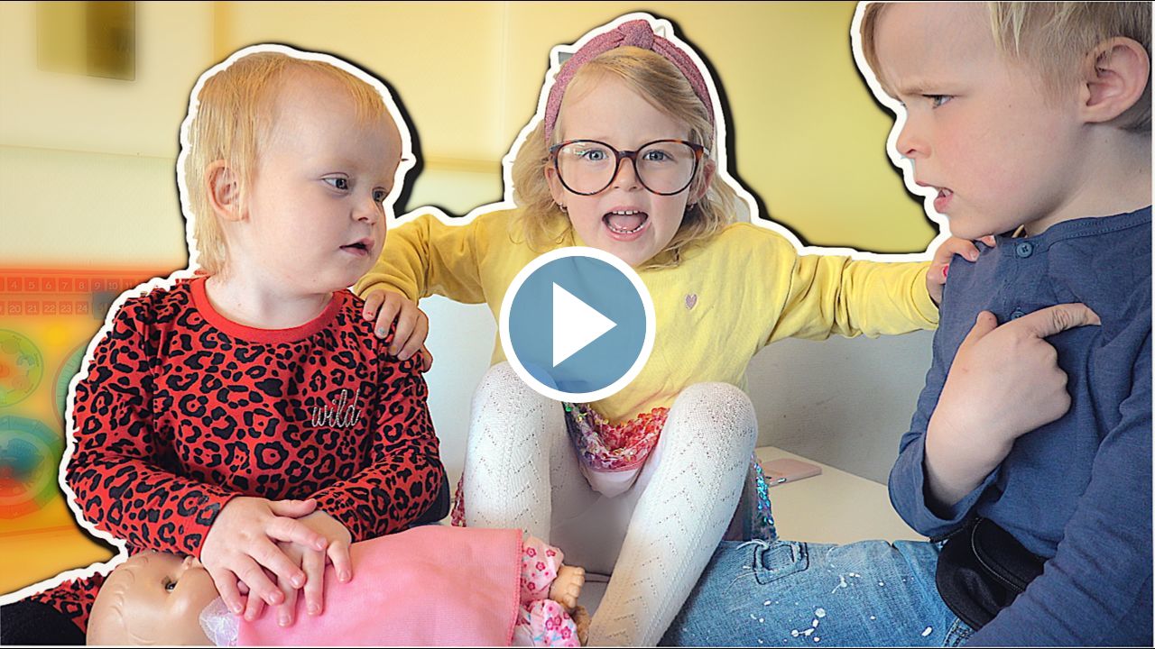 LUCiLLA SPEELT MAMA VOOR 1 DAG | Bellinga Vlog #1688 / Bellinga TV